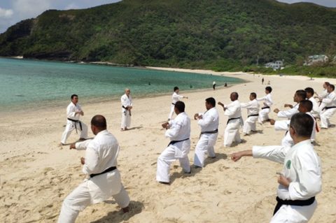 Beach Karate | Visit Karate Okinawa – by Ageshio Japan
